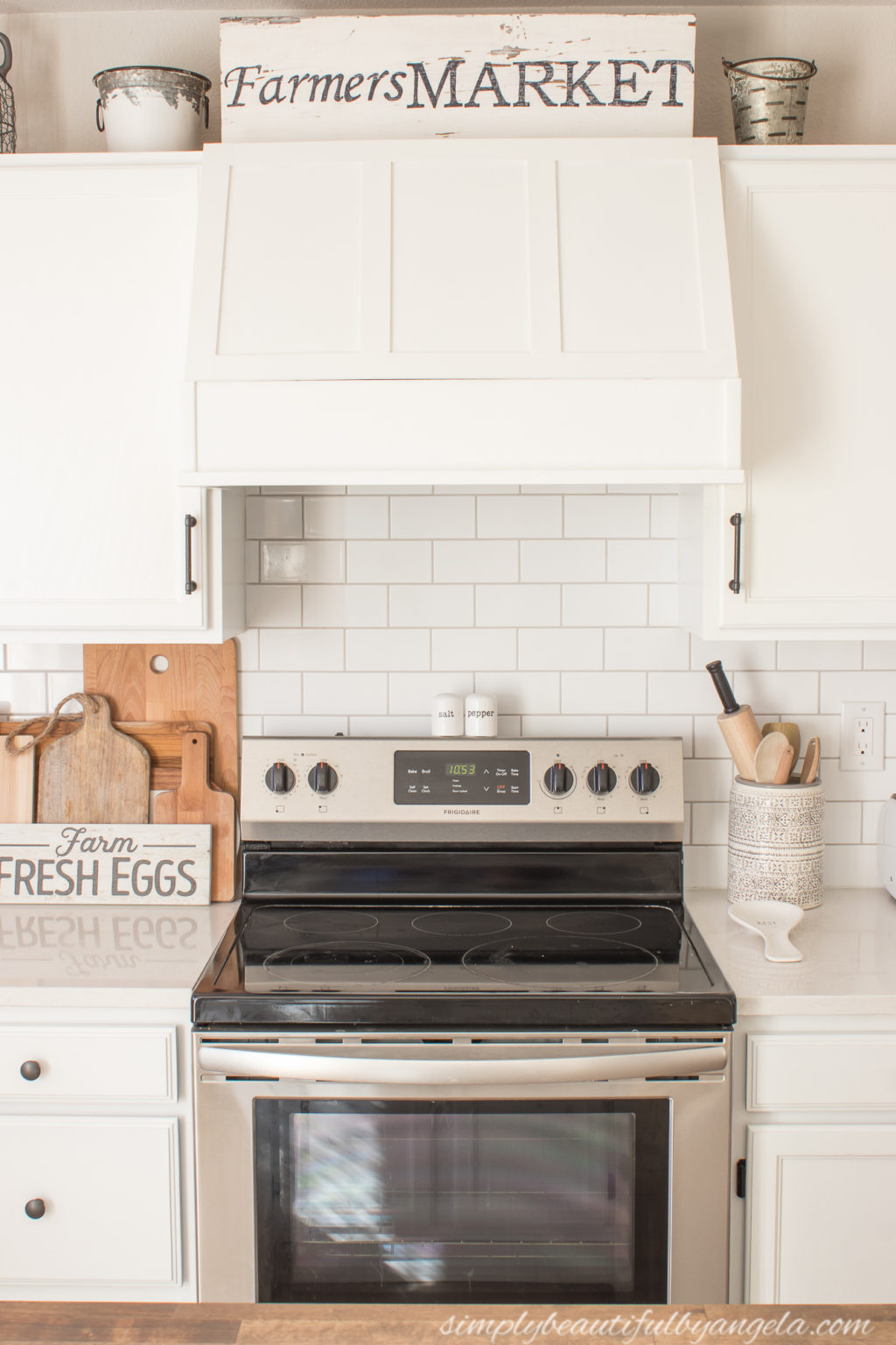 DIY Range Hood Cover With Storage
