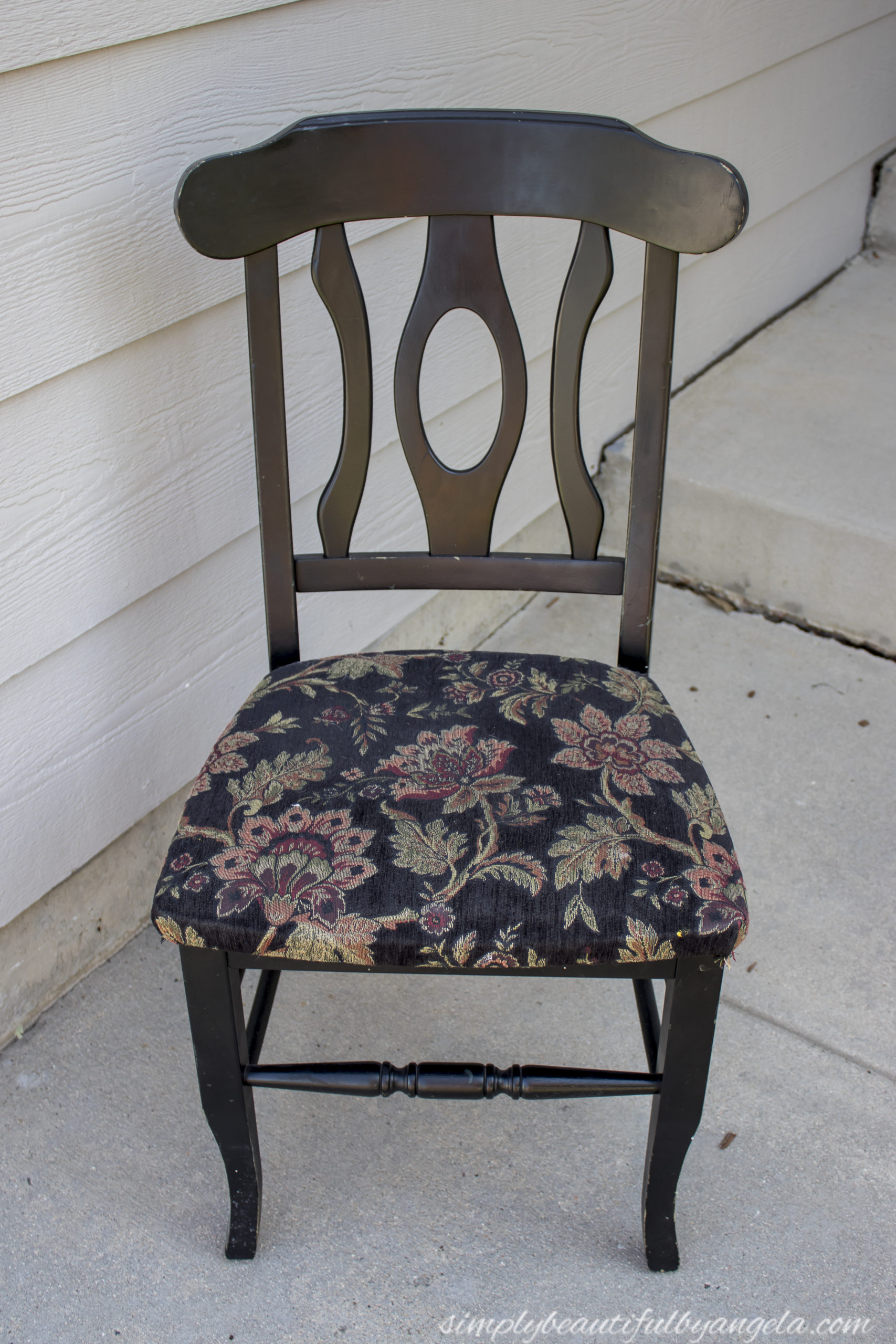 Curbside Chairs get a Two Toned Wood Makeover