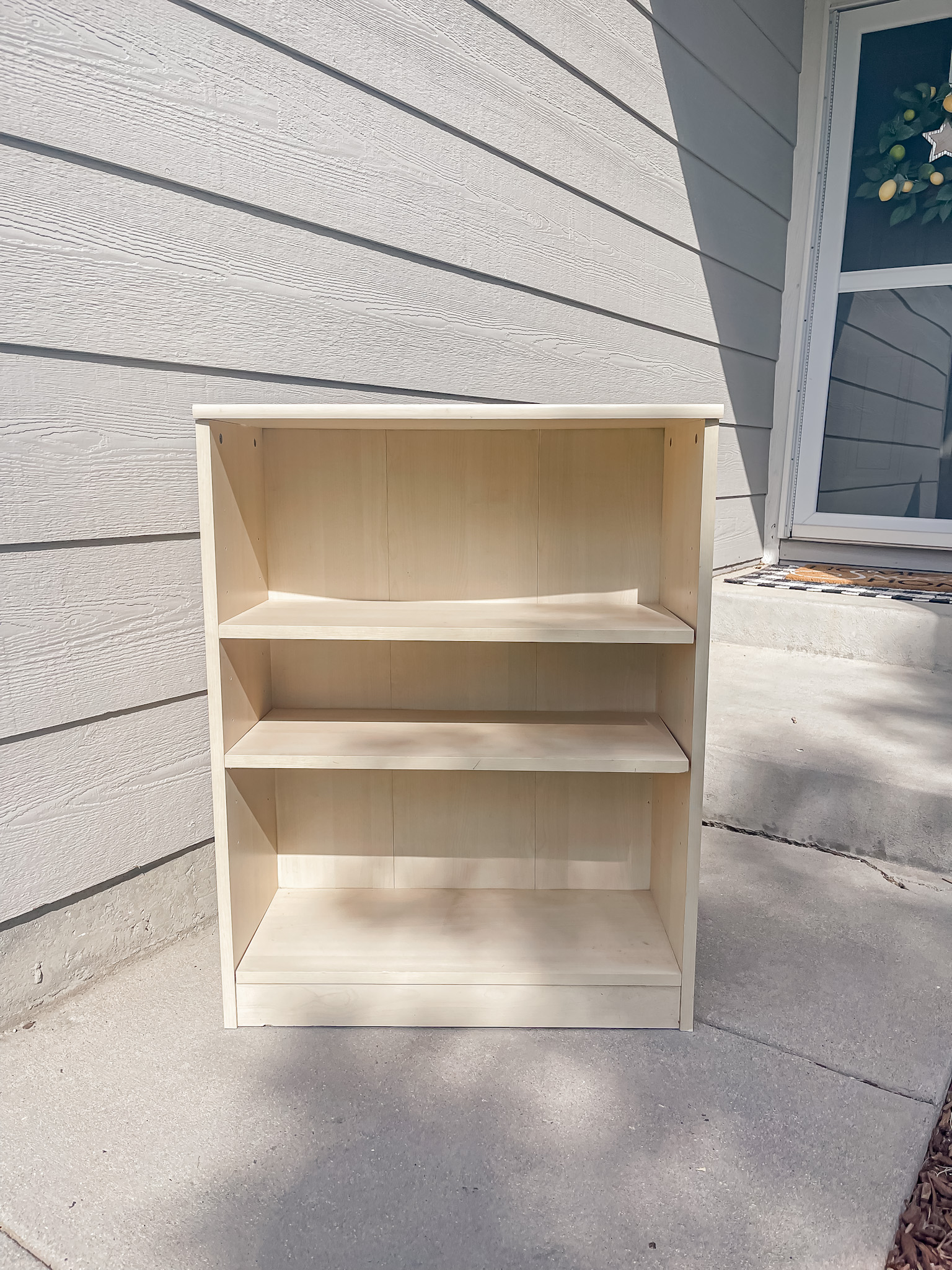 How to Update a Cheap Bookcase