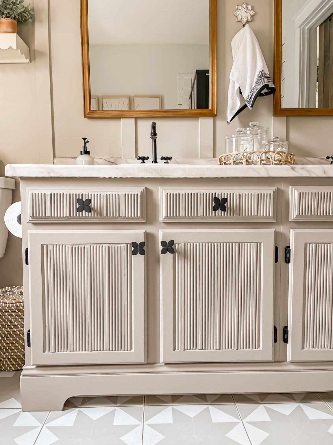 Updating a Dated Vanity On a Budget