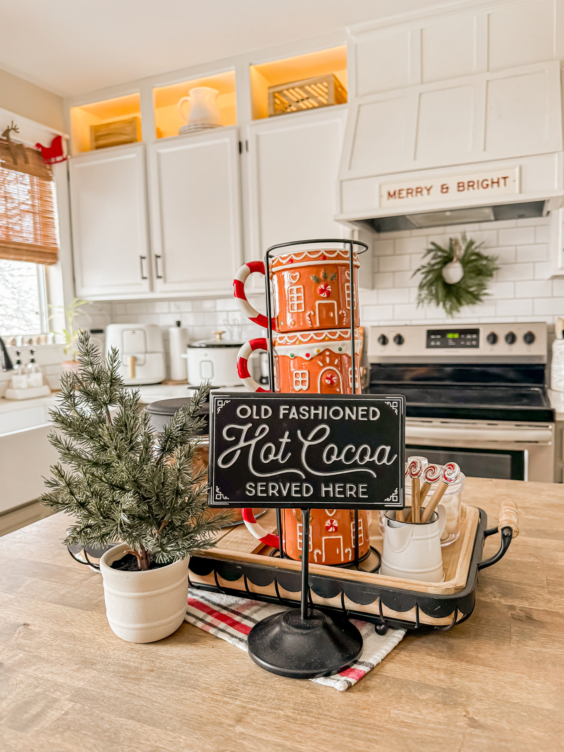 Christmas Hot Cocoa Station
