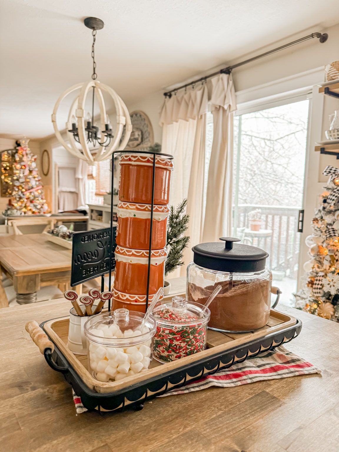 Christmas Hot Cocoa Station